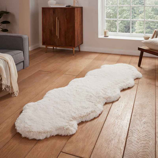 Super Teddy Plain Shaggy Faux Sheepskin Rugs in Ivory White – The Rug ...