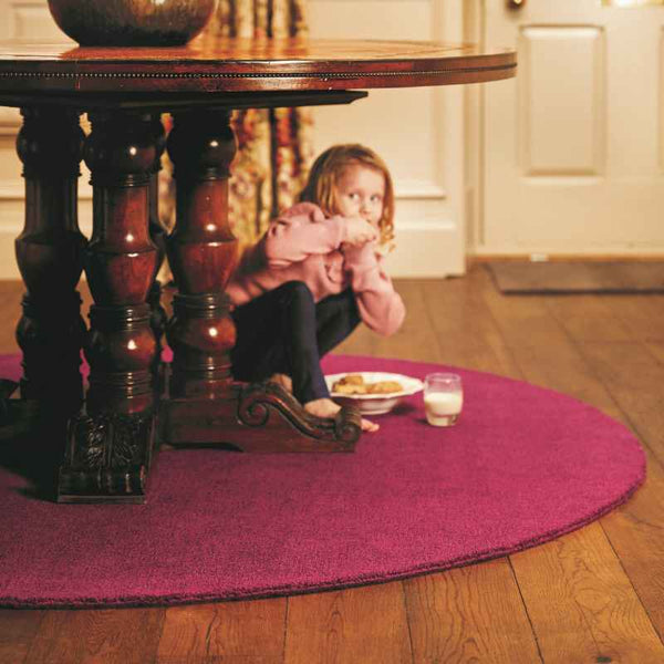 Reef Plain Dye Eco Circle Rugs in Raspberry Red – The Rug Seller